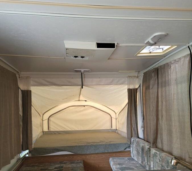 2004 Viking 2470 ST Legend Pop-Up Camper - Used Rv Campers Travel ...